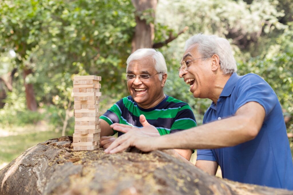 10 Habits of Happy People - SeniorsToday